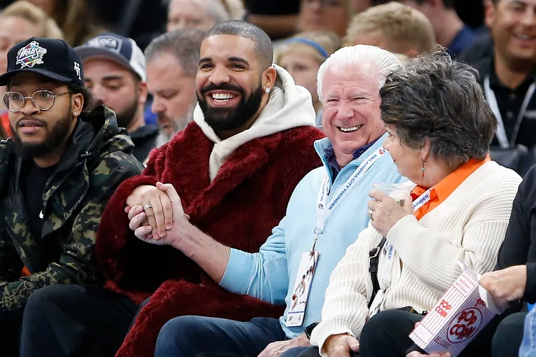 Drake's Final "ICEMAN" Update Comes With A Blunt Warning To The Industry