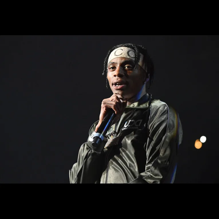 Soulja Boy Nearly Falls Off Skateboard During On-Stage Trick