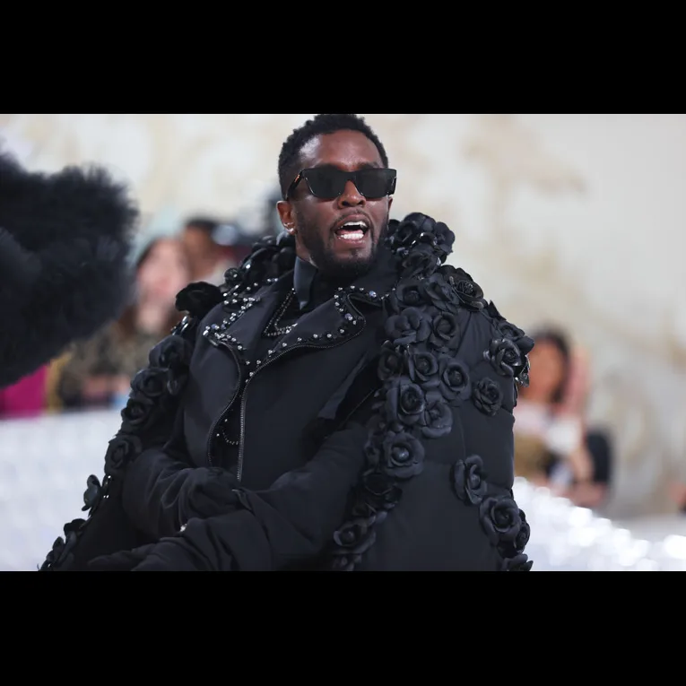 Diddy Reflects On The “Diddy Bop” Dance & His Failed NFL Dream During ...