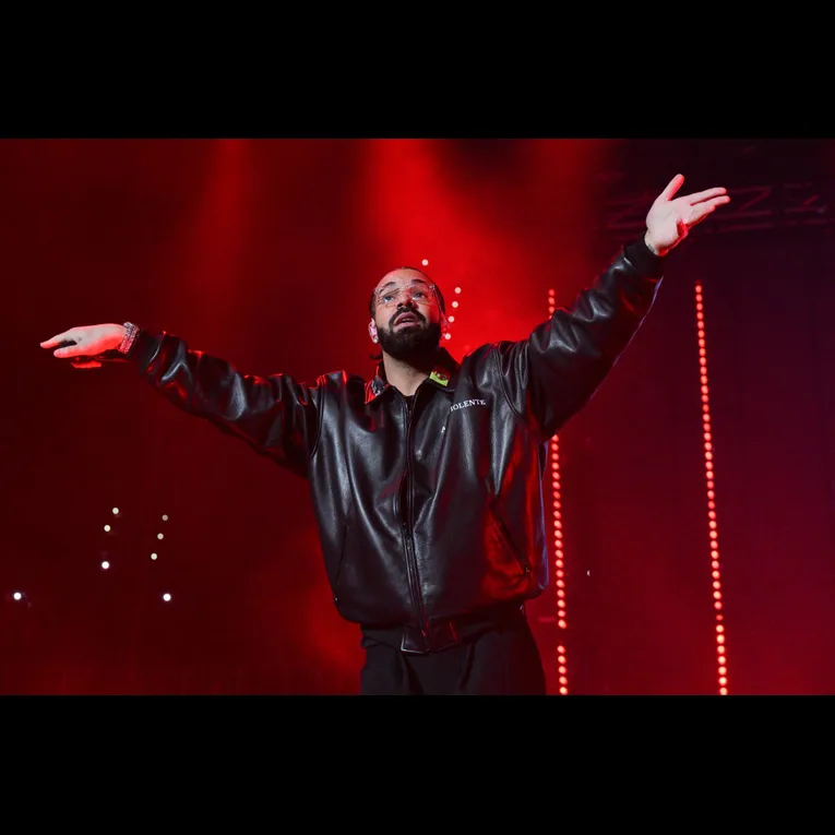 Drake's Yeat Collaboration, "IDGAF" Tops Billboard’s Streaming Songs Chart
