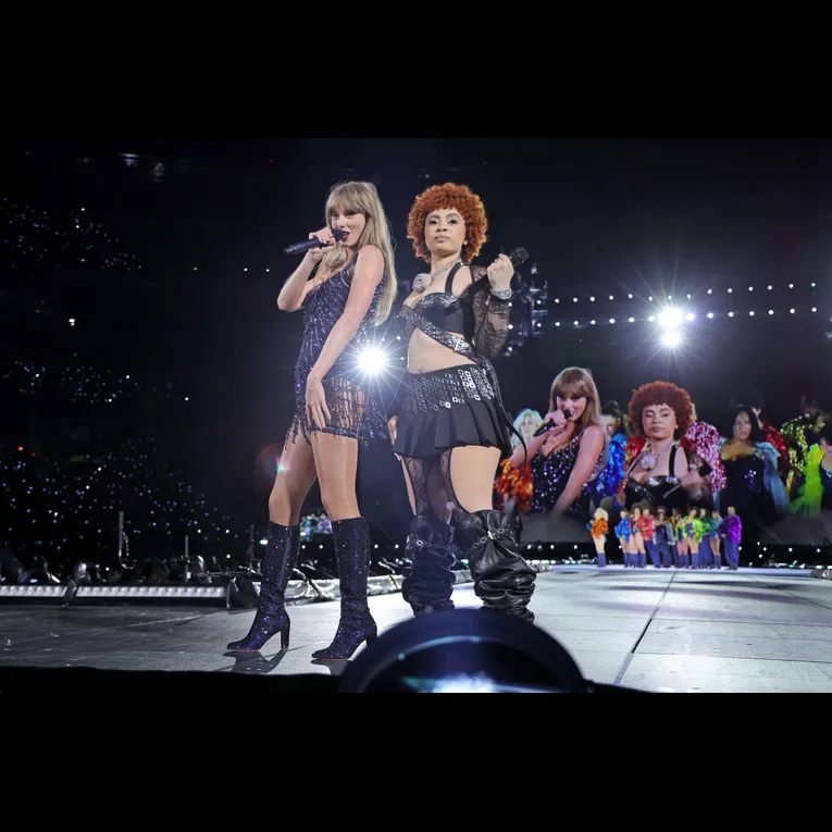 Ice Spice To Perform "Saturday Night Live" With Pete Davidson As Host