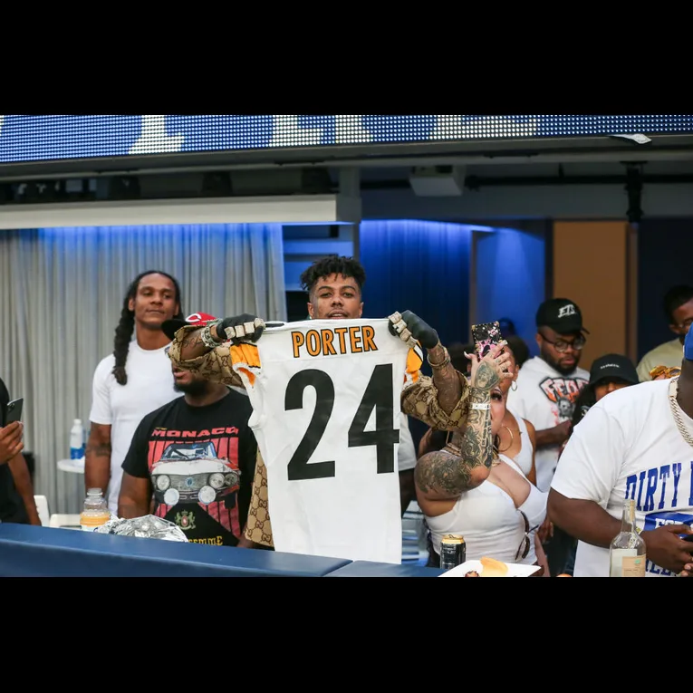 Blueface Works With Jaidyn Alexis In The Studio: Watch