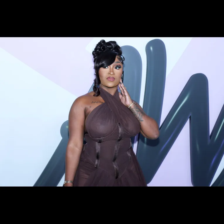 Erica Banks Says She's Confident In Competing Against Megan Thee ...