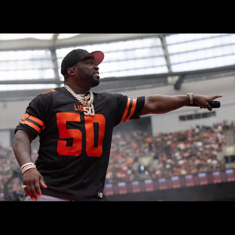 50 Cent Brings Out Former Foe Cam'ron For Las Vegas Concert