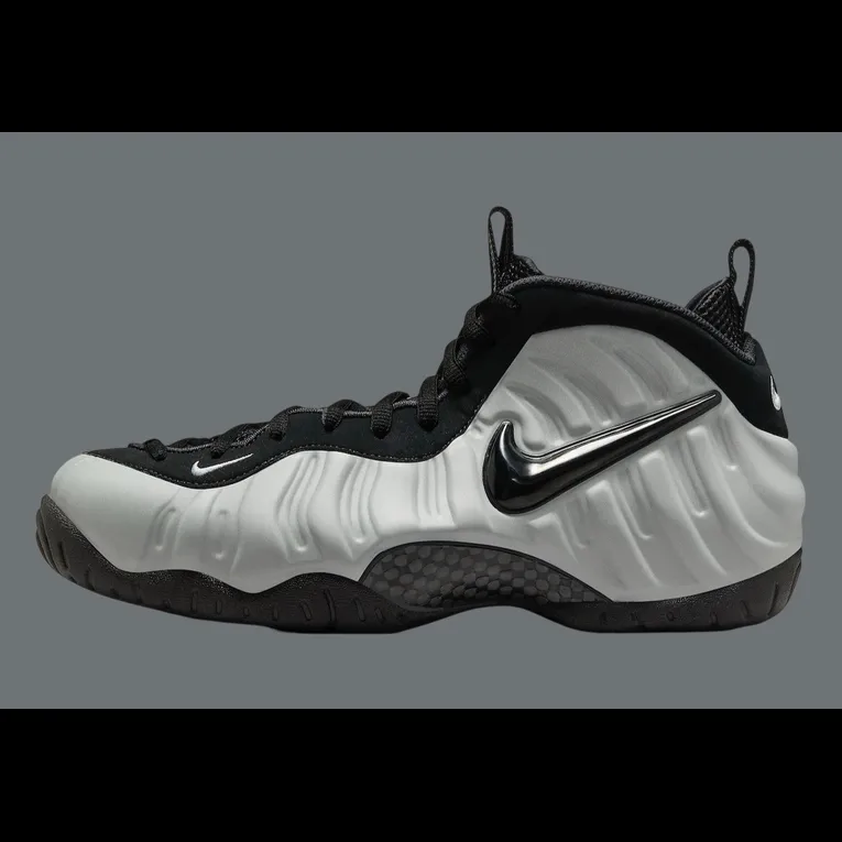 "Wolf Grey" Takes The Spotlight In The Latest Nike Air Foamposite Pro