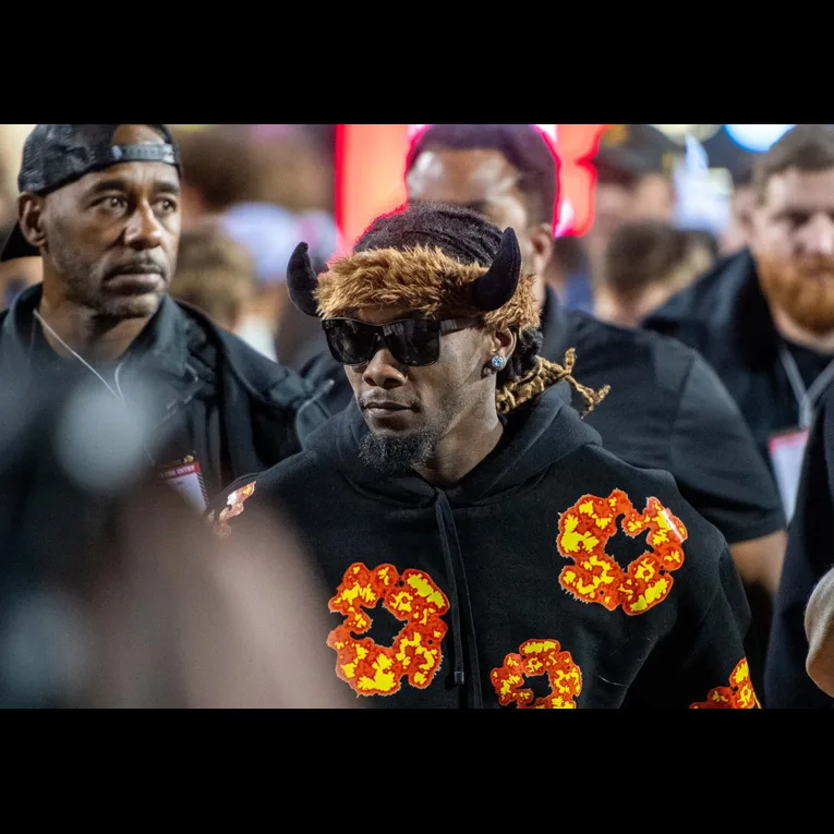 Offset Involved In Wild Brawl With French Rapper Gazo's Crew