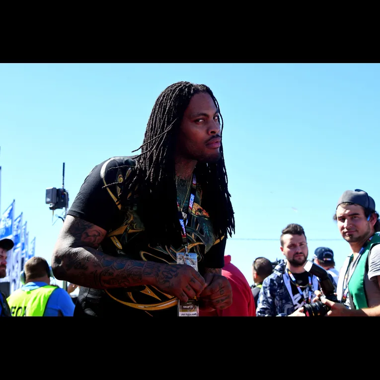 Waka Flocka Flame Shows Off Brutal Injuries After Allegedly Being ...