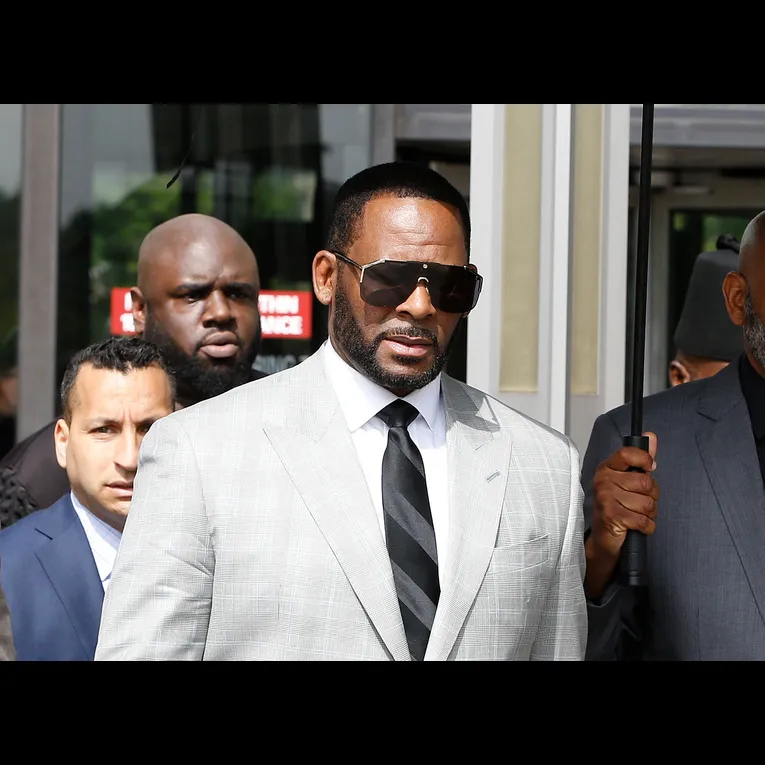 Joycelyn Savage’s Family Blasts R Kelly For Seeking Pardon