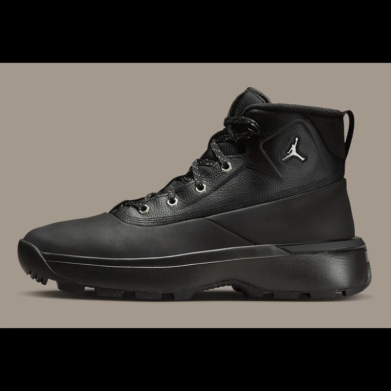 Jordan City Boot “Black” Delivers Utility