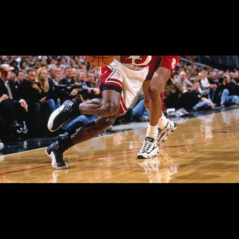 The 8 Greatest On-Court Moments In The Air Jordan 12