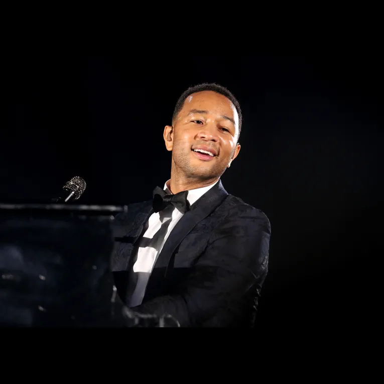 Pour Up: A Complete List Of Rapper Alcohol Brands