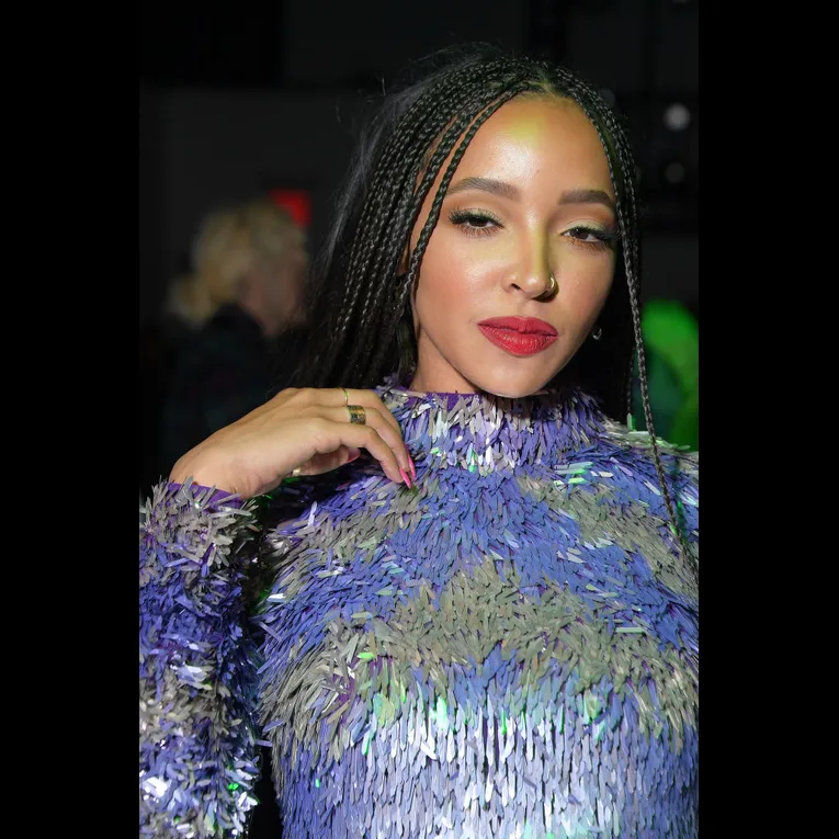 Tinashe Shares Stunning Photos From Sports Illustrated Swimsuit Edition