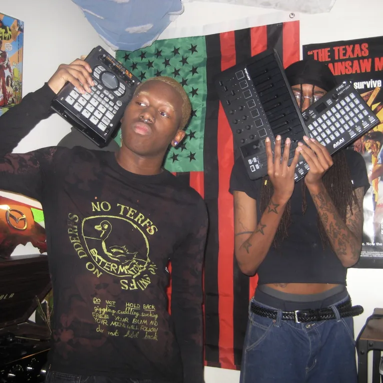 FearDorian & Osquinn Team Up For Clairo-Sampling Lead Single "bags"