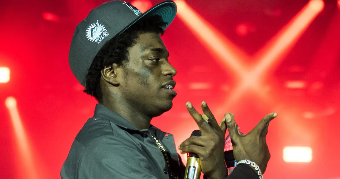 Kodak Black Spotted Cozying Up To Mystery Woman In New York City & At ...