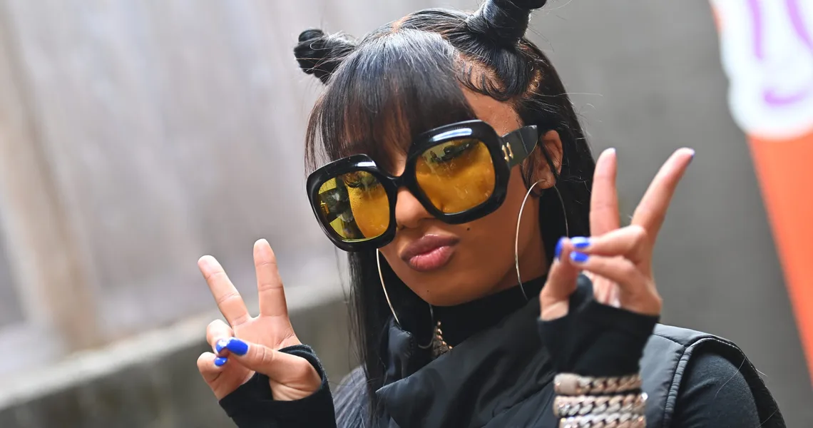 Rubi Rose Recalls Drake Name-Dropping Her, Fans Question Whether It ...