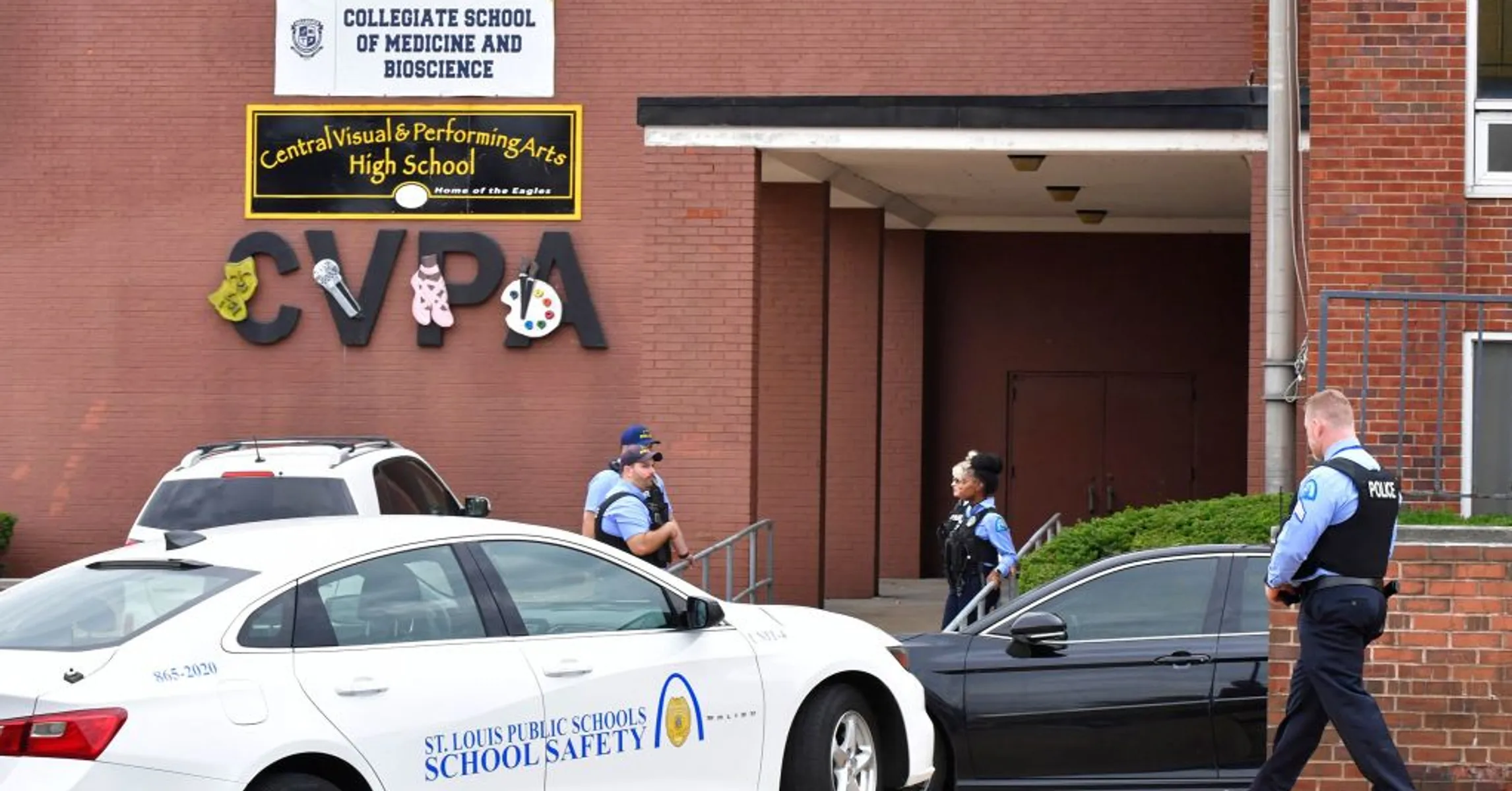 St. Louis School Shooter Left Note Saying "I Don't Have Any Friends [Or ...