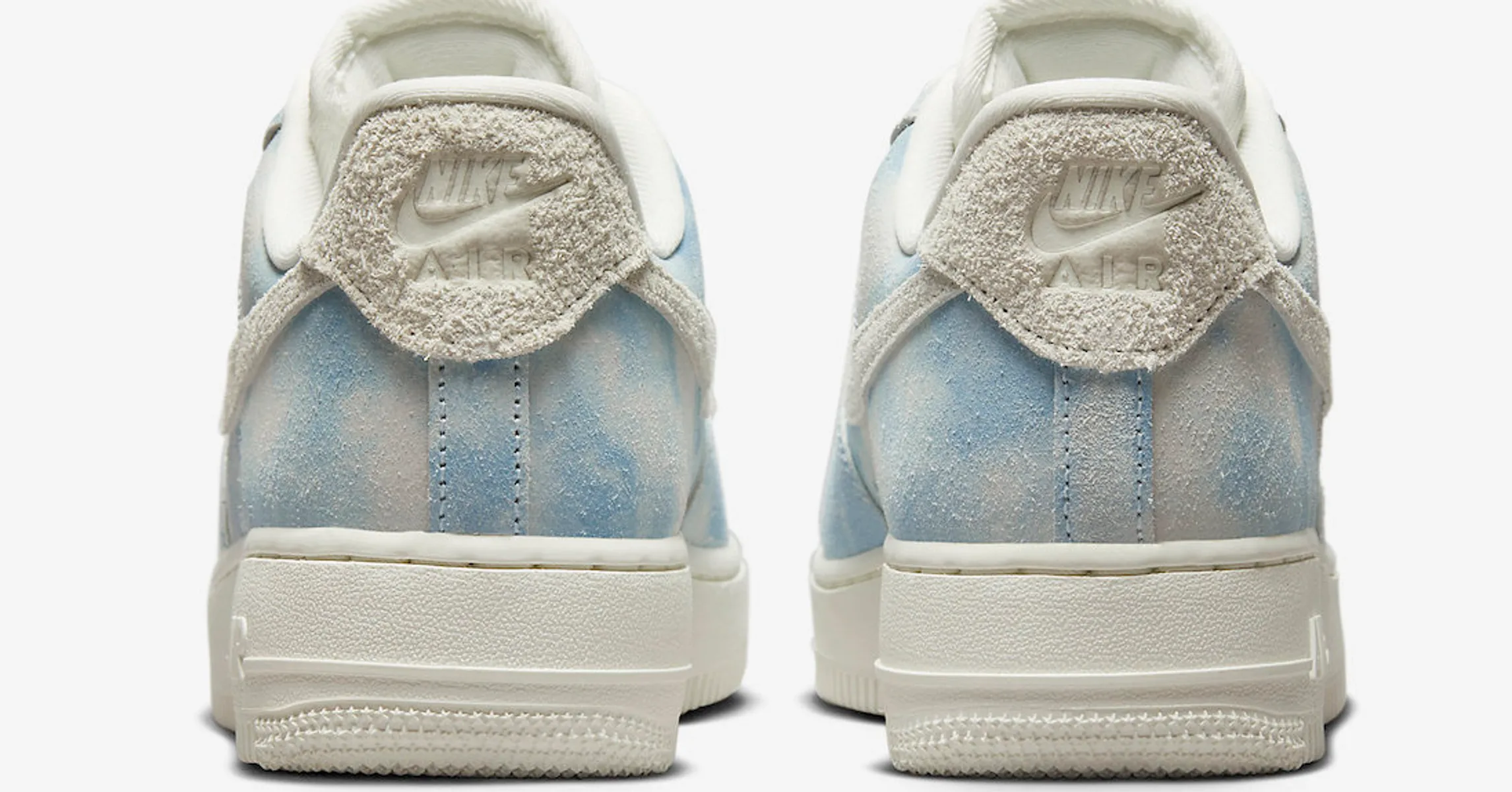 Nike Air Force 1 Low Stuns With "Clouds" Colorway