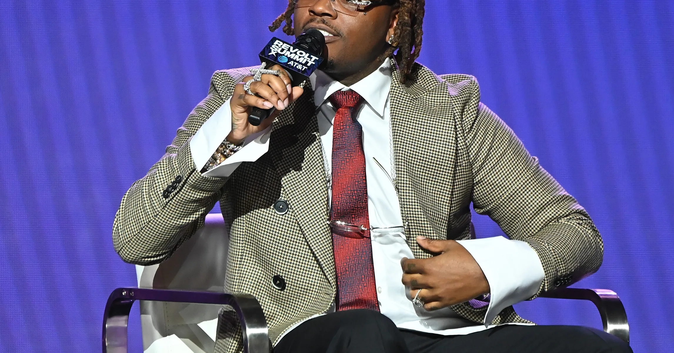 Gunna Appears To Laugh Off Mall Spotting