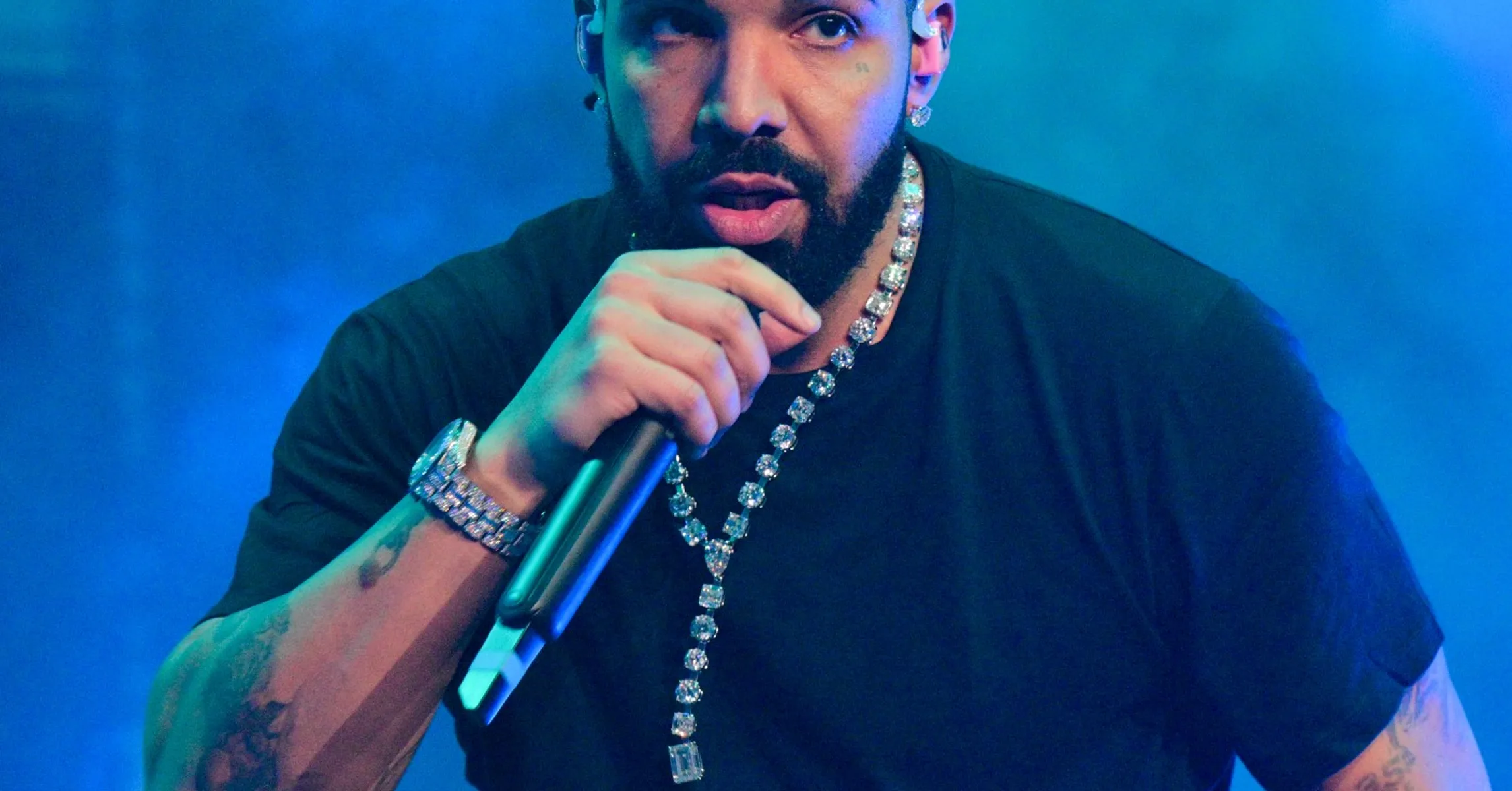 Drake's Isn't Ready For Retirement Just Yet As "Graceful Exit" Comments ...