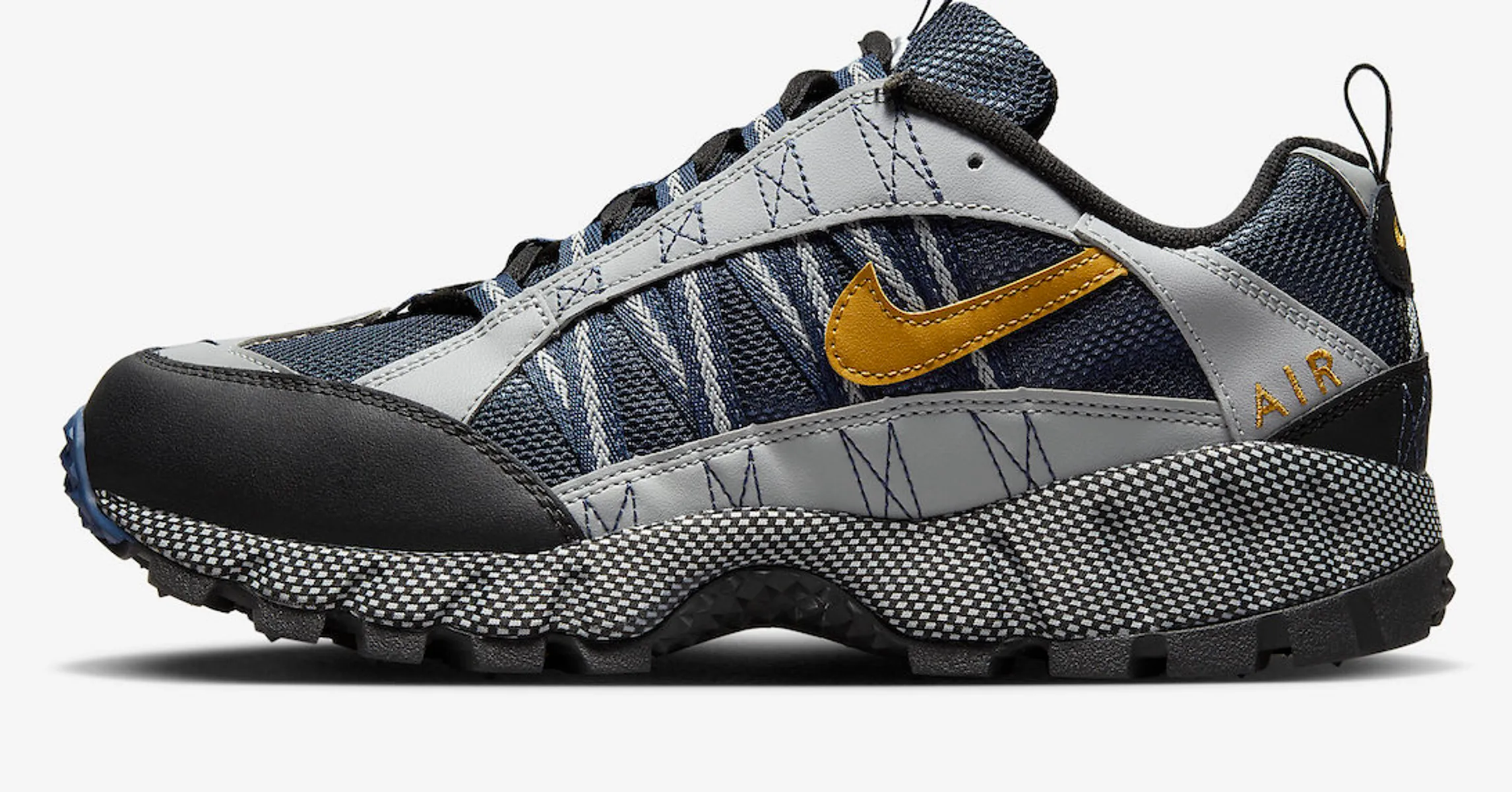 Nike Air Humara Returns In OG Colorway