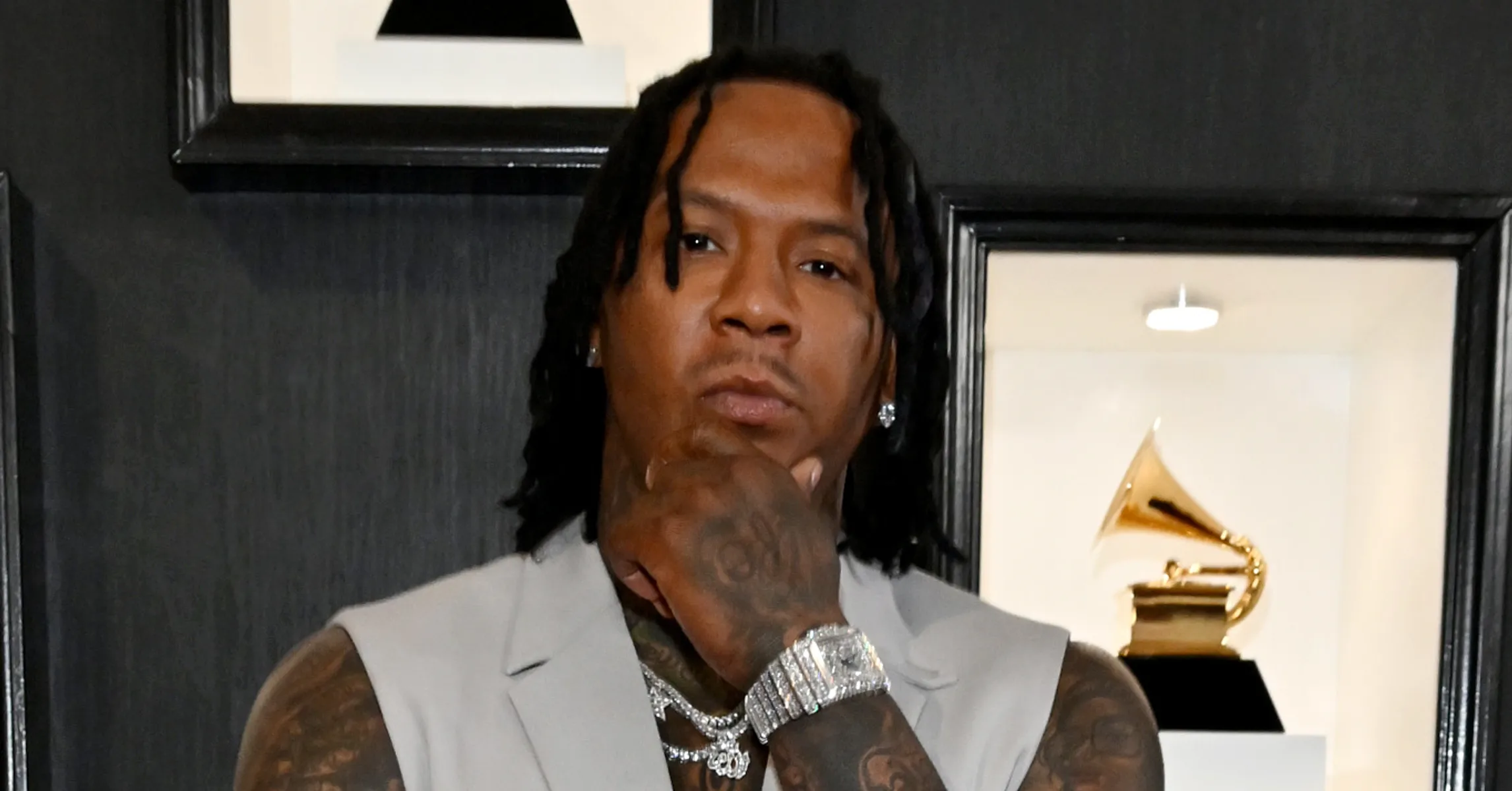 Moneybagg Yo Flexes His Jewelry