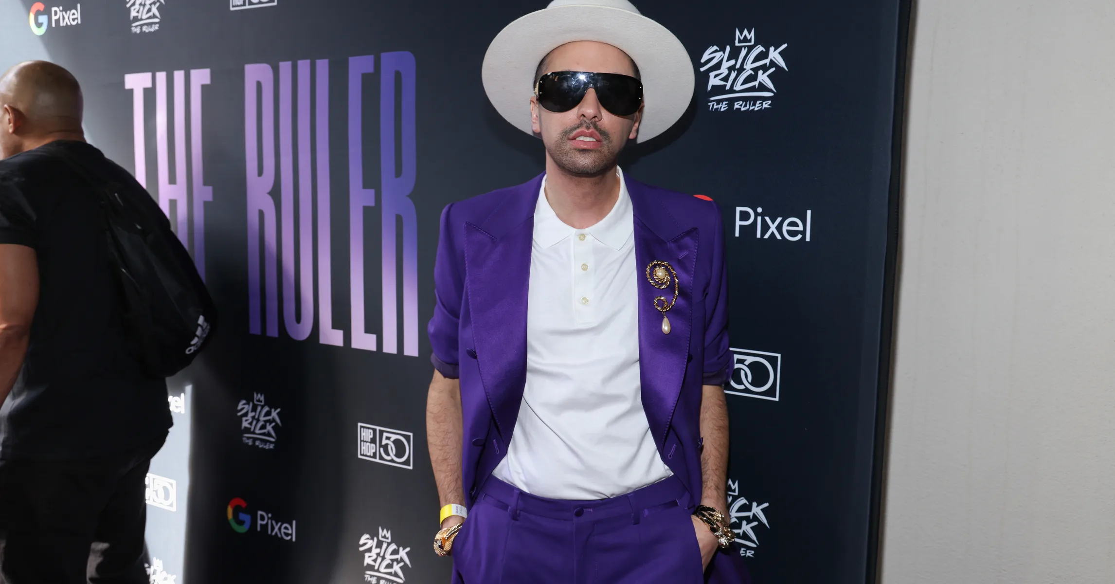 DJ Cassidy Announces "Pass The Mic" Tour With Ashanti, Fabolous, Lil ...