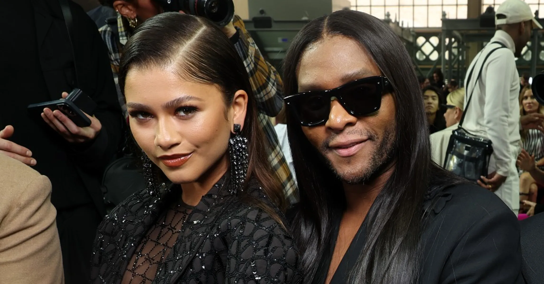 Zendaya Offered To Send Stylist Law Roach On Vacation After He ...