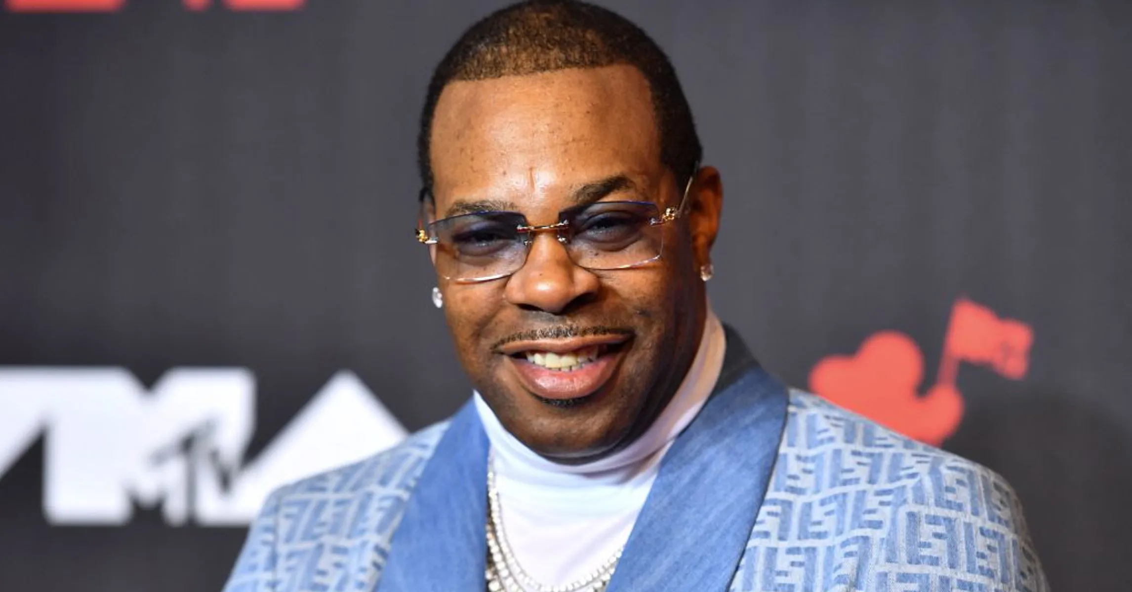 Busta Rhymes Receives Praise From Jim Jones For His Chain