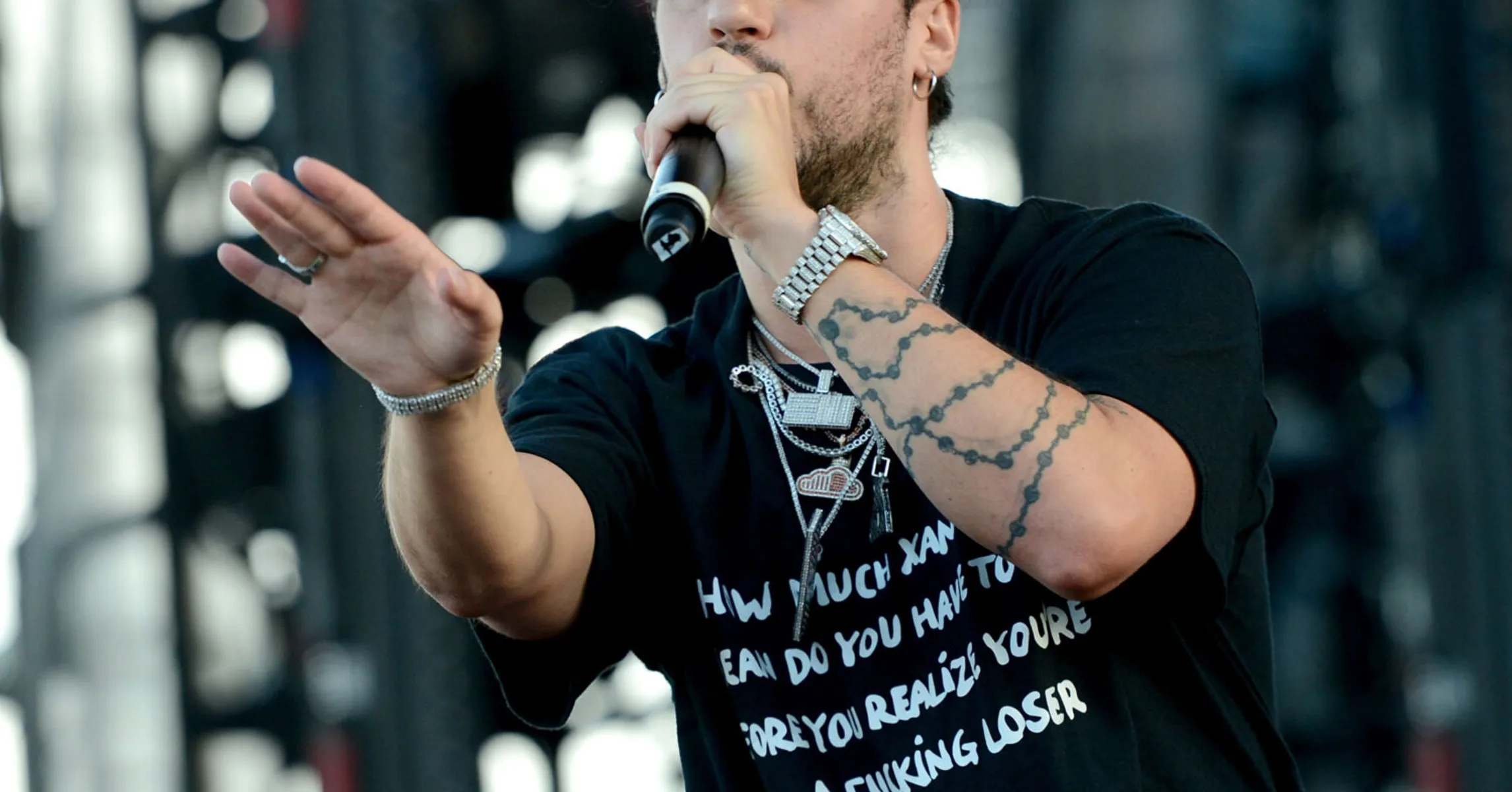 Russ Announces New Album, "SANTIAGO"