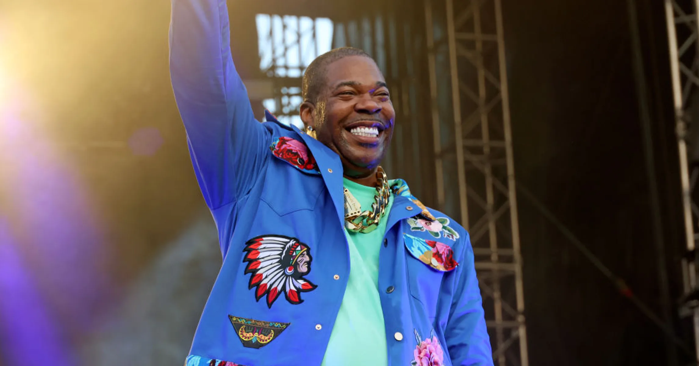 Venus Williams Uses Busta Rhymes' Chain To Work Out