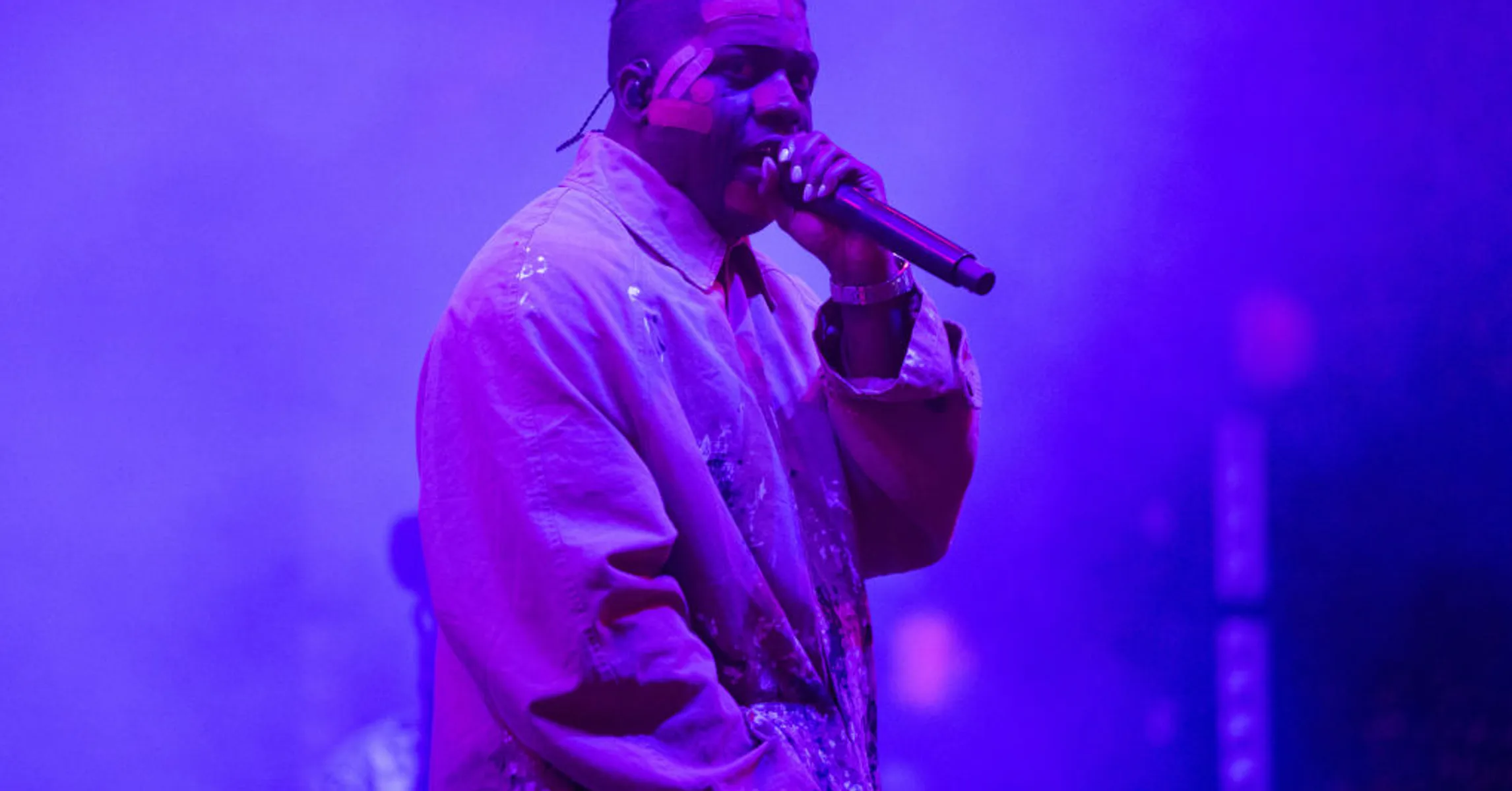 Lil Yachty Flexes His OVO Chain