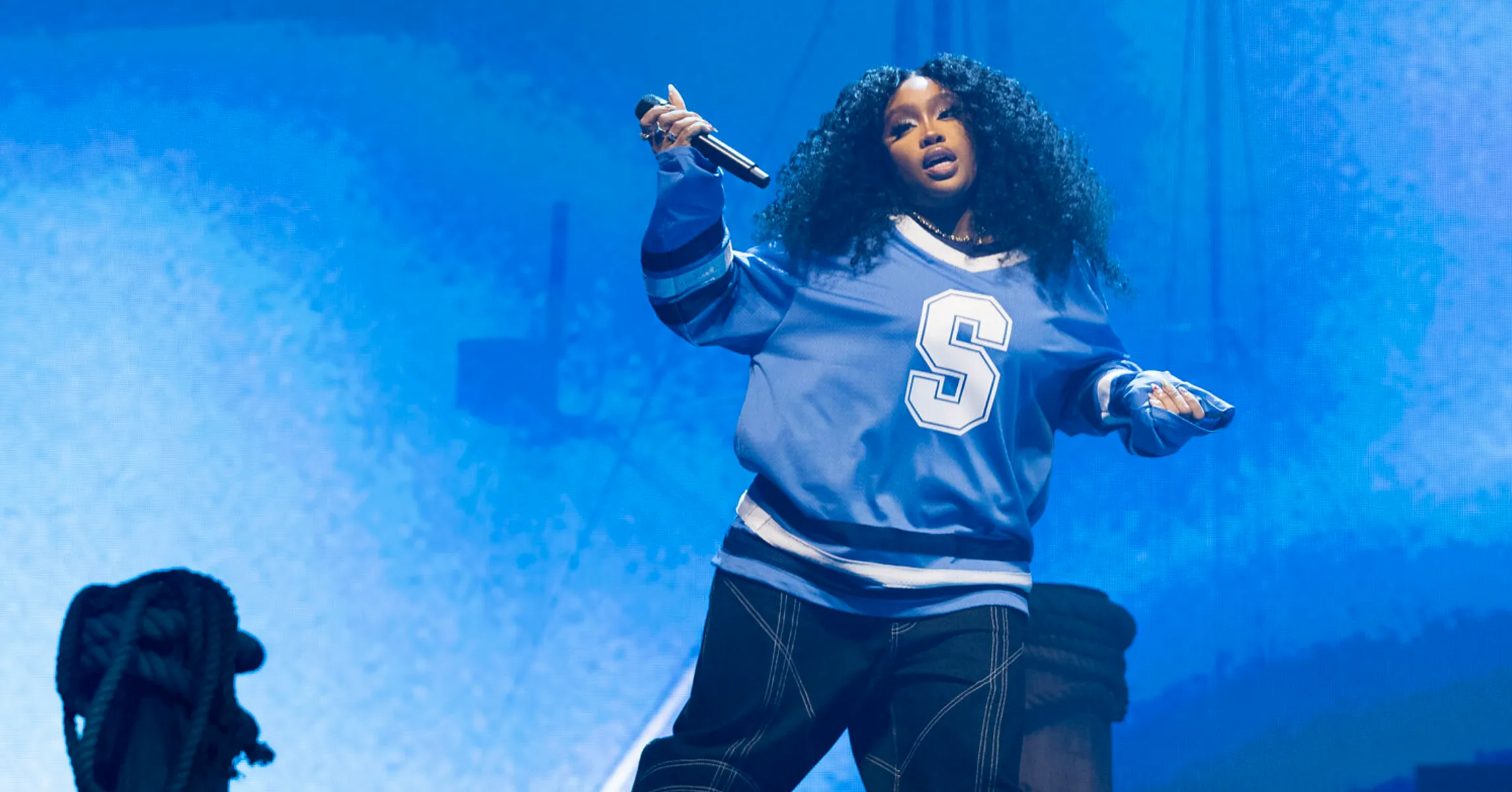 SZA Delivers Cheeky Photo Dump On IG