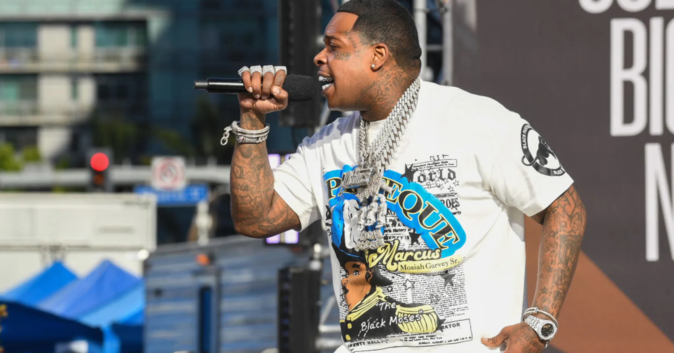 Gloss Up Throws Down With Finesse2tymes' Girlfriend BBJay