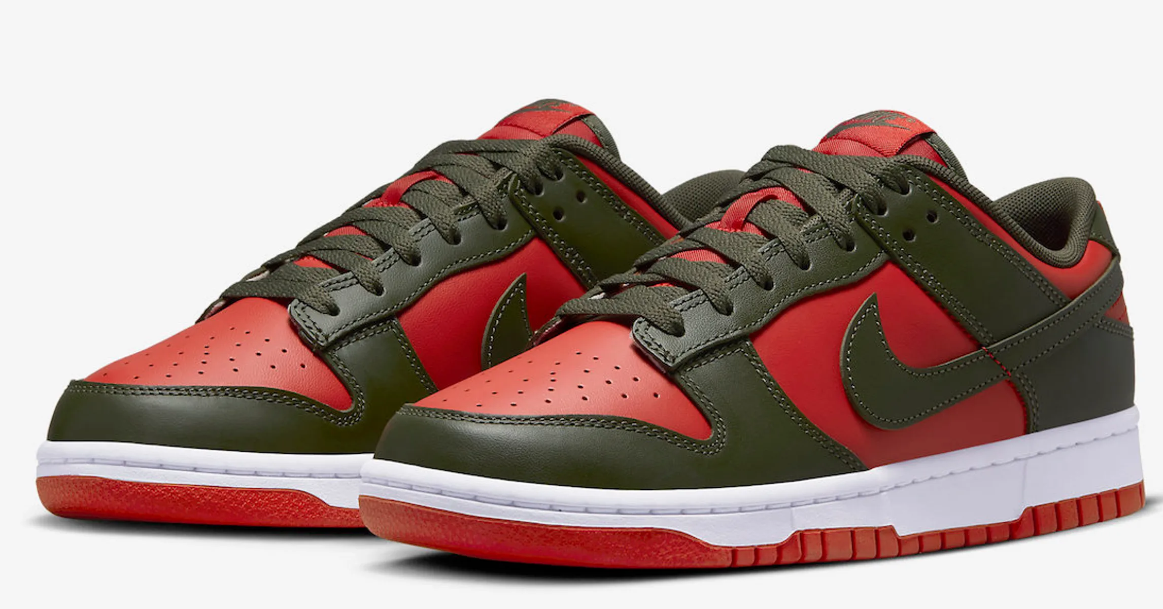 Nike Dunk Low “Mystic Red” Officially Revealed