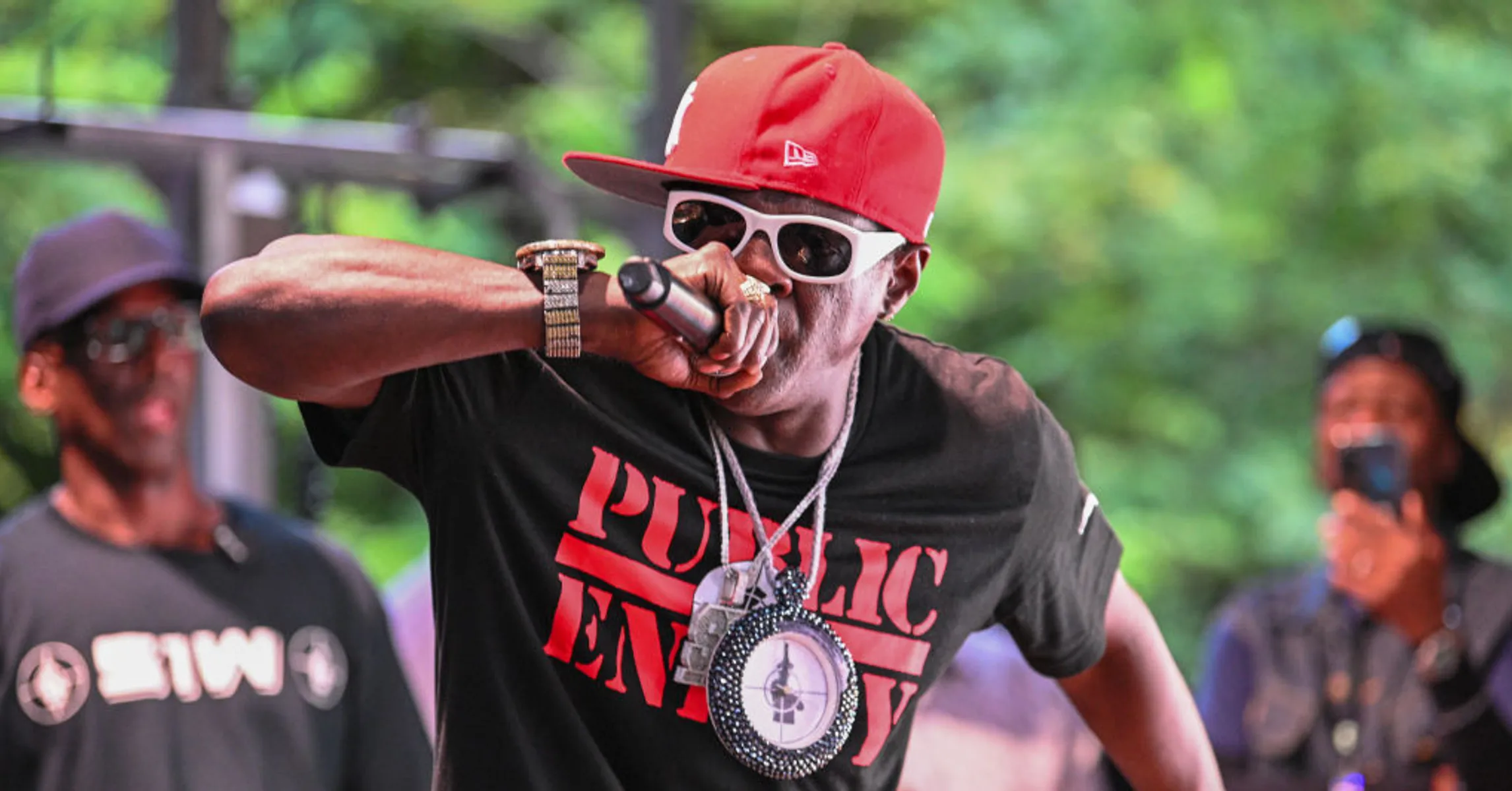 Flavor Flav Says Eminem Is The "Best Rapper" Alive - HotNewHipHop