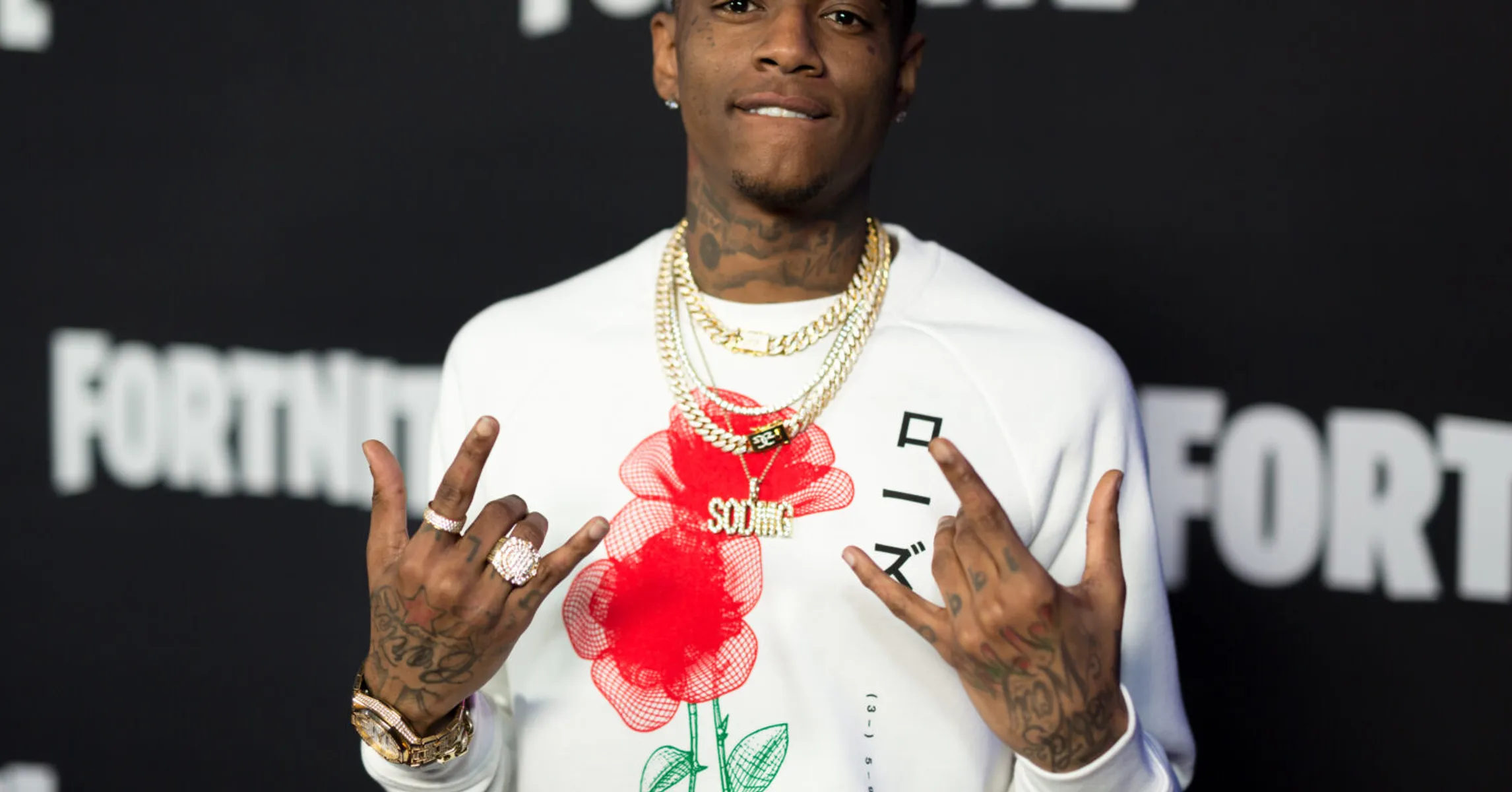 Soulja Boy Nearly Falls Off Skateboard During On-Stage Trick
