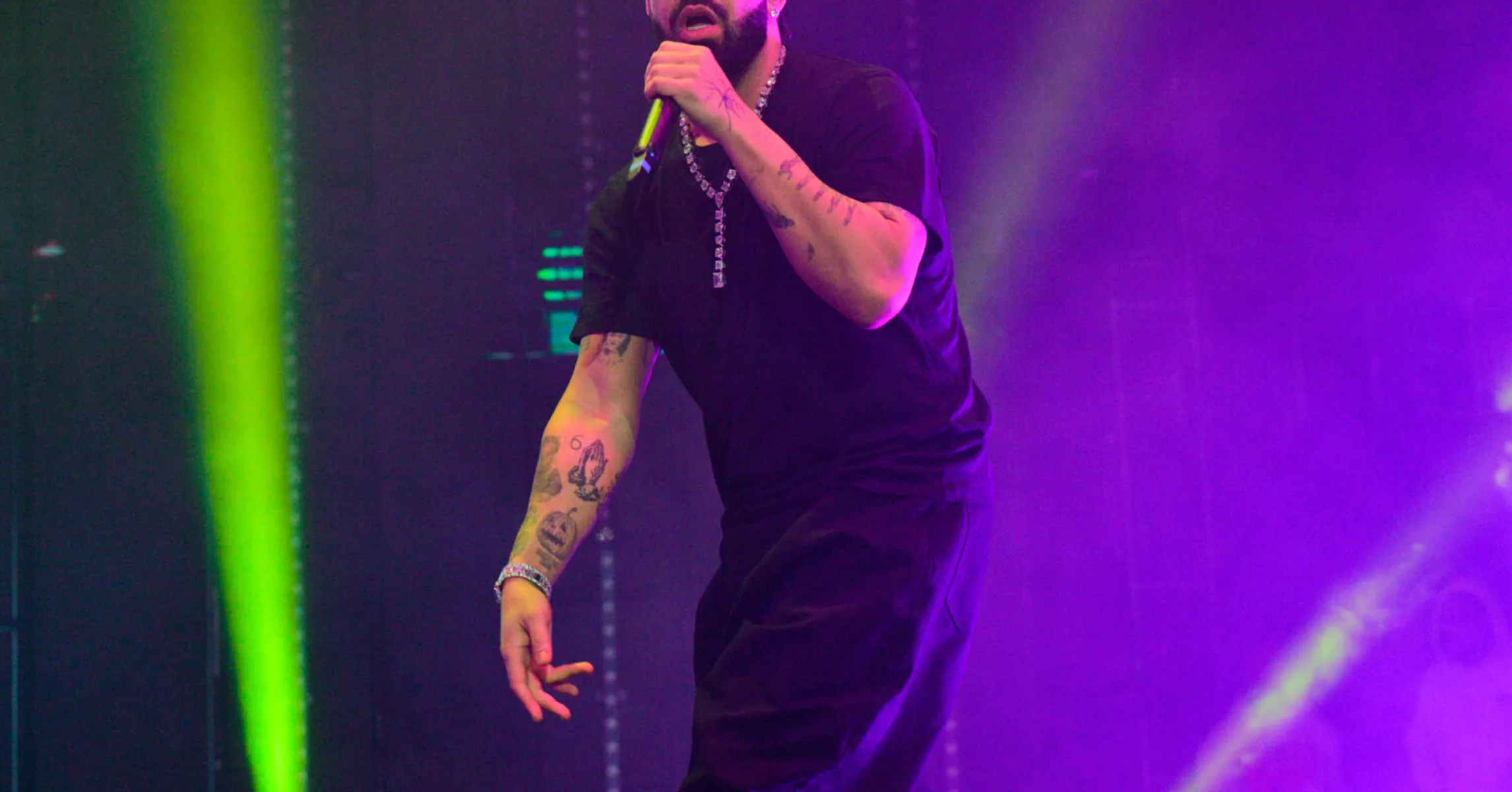 Drake & Bobbi Althoff Reportedly Unfollow Each Other, Althoff Removes ...