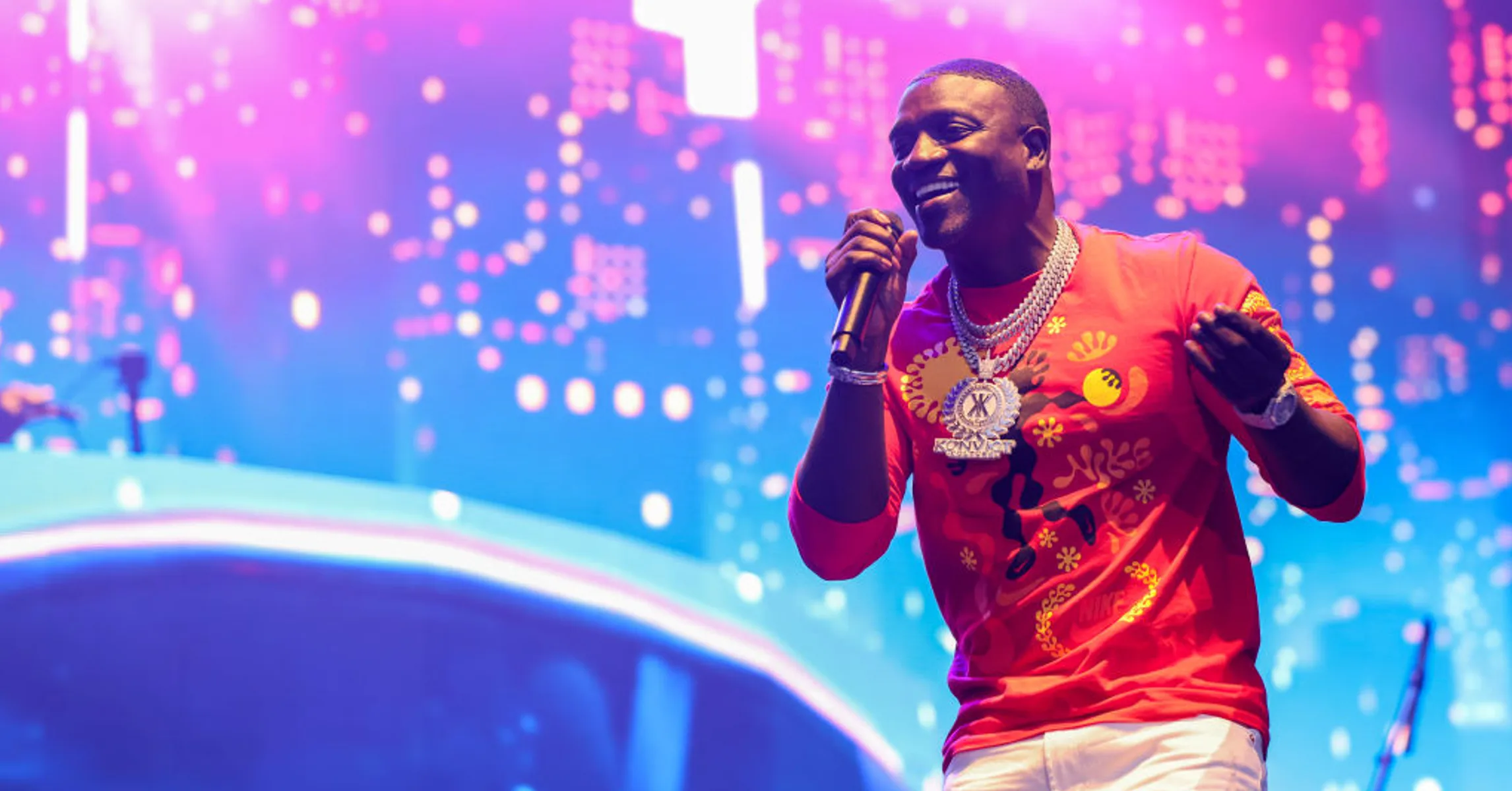 Akon Says The Key To Staying Rich Is To "Stay Stingy"