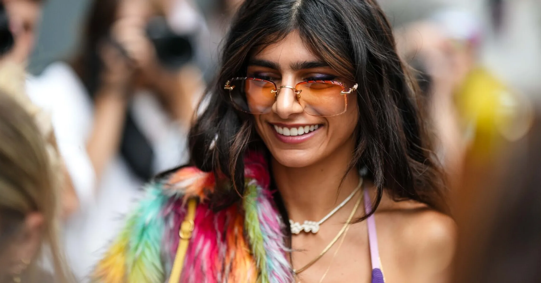 Mia Khalifa's Runway Debut At London Fashion Week Was Unforgettable