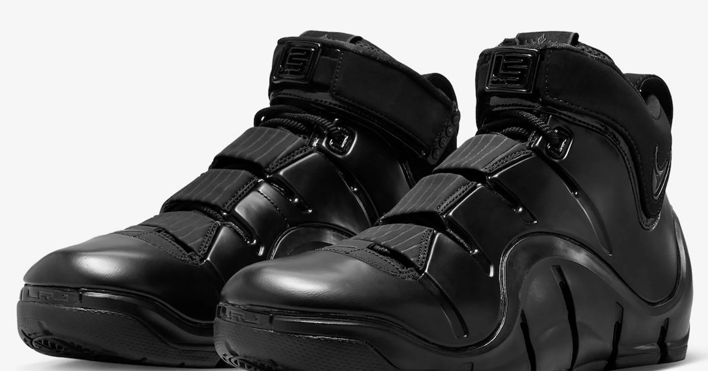 Nike LeBron 4 “Anthracite” Officially Revealed