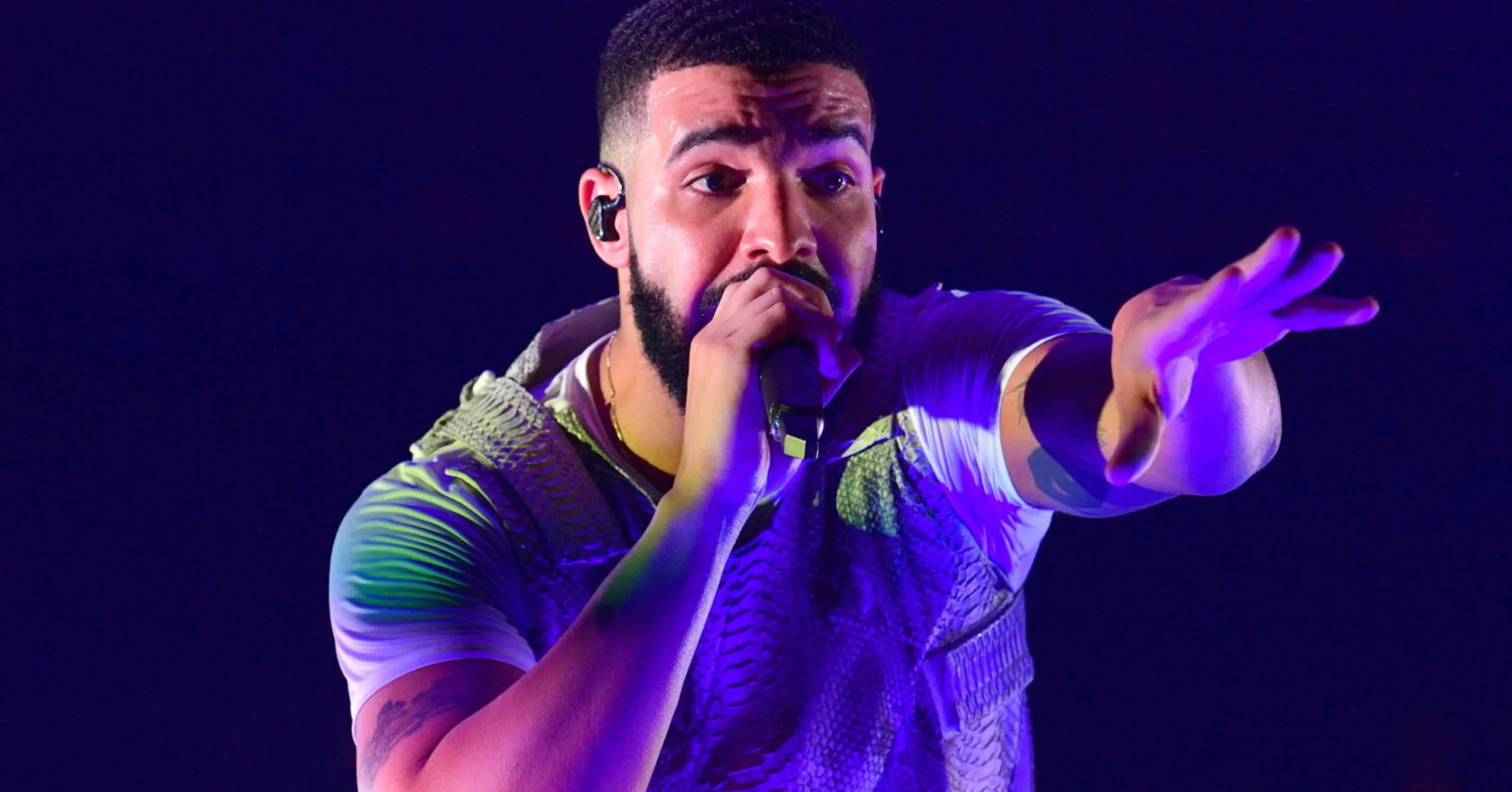 Drake's "For All The Dogs" Credits Include Frank Ocean, DJ Screw, BNYX ...