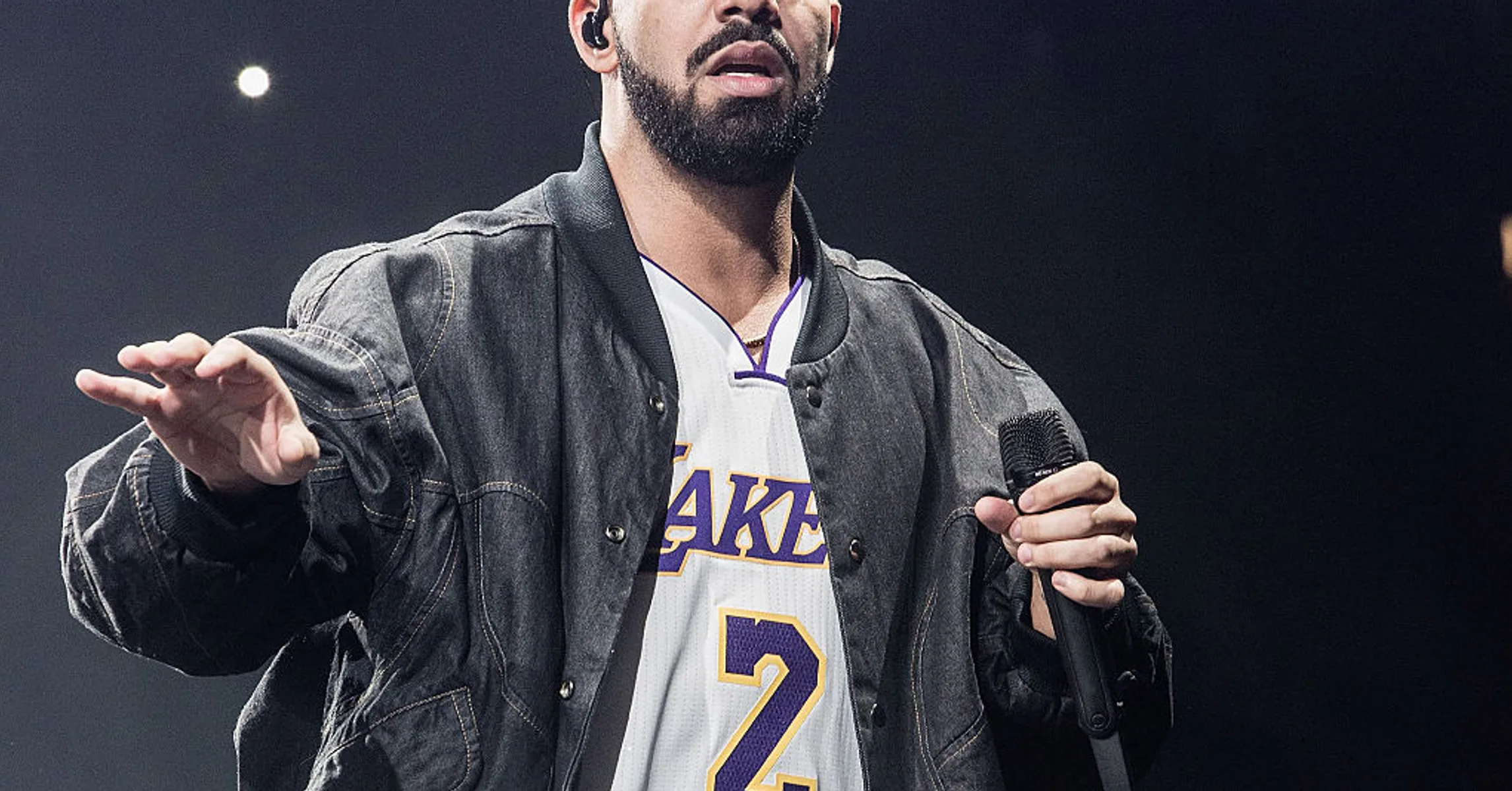 Drake's G-Wagon Winner Didn't Get To Keep Prize, Fan's Mom Alleges