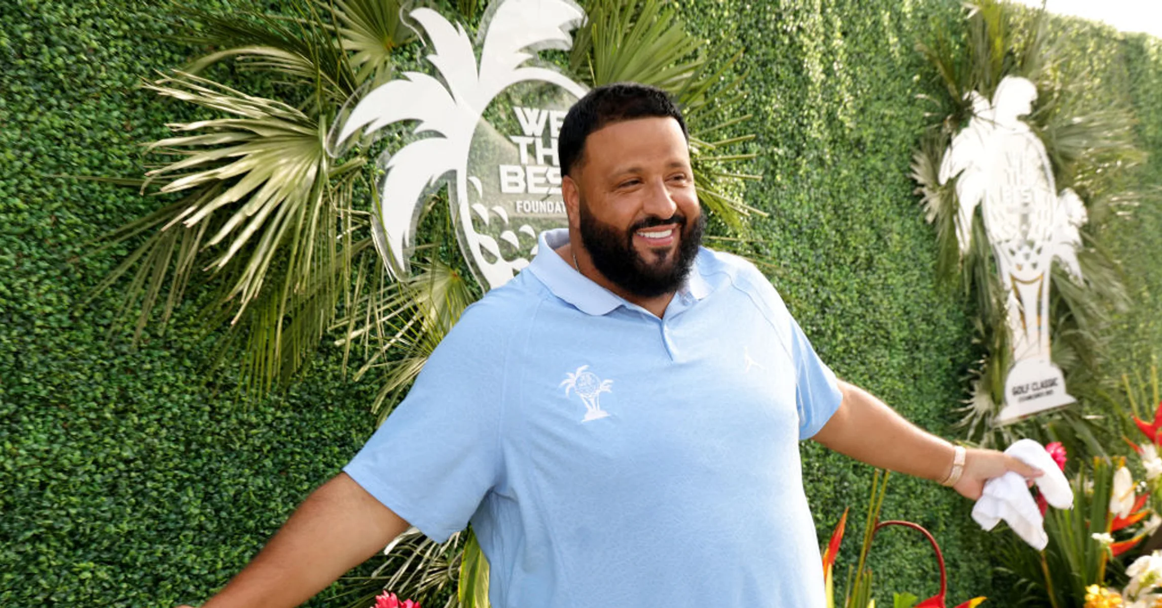 DJ Khaled Hooks Up Fan With New Shoes Outside Of Sneaker Store