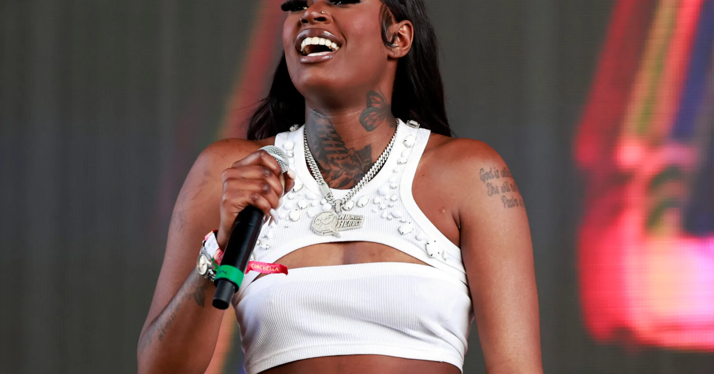 Amari Blaze Says Mello Buckzz Stabbed Her At Halloween Party: "I Hope ...