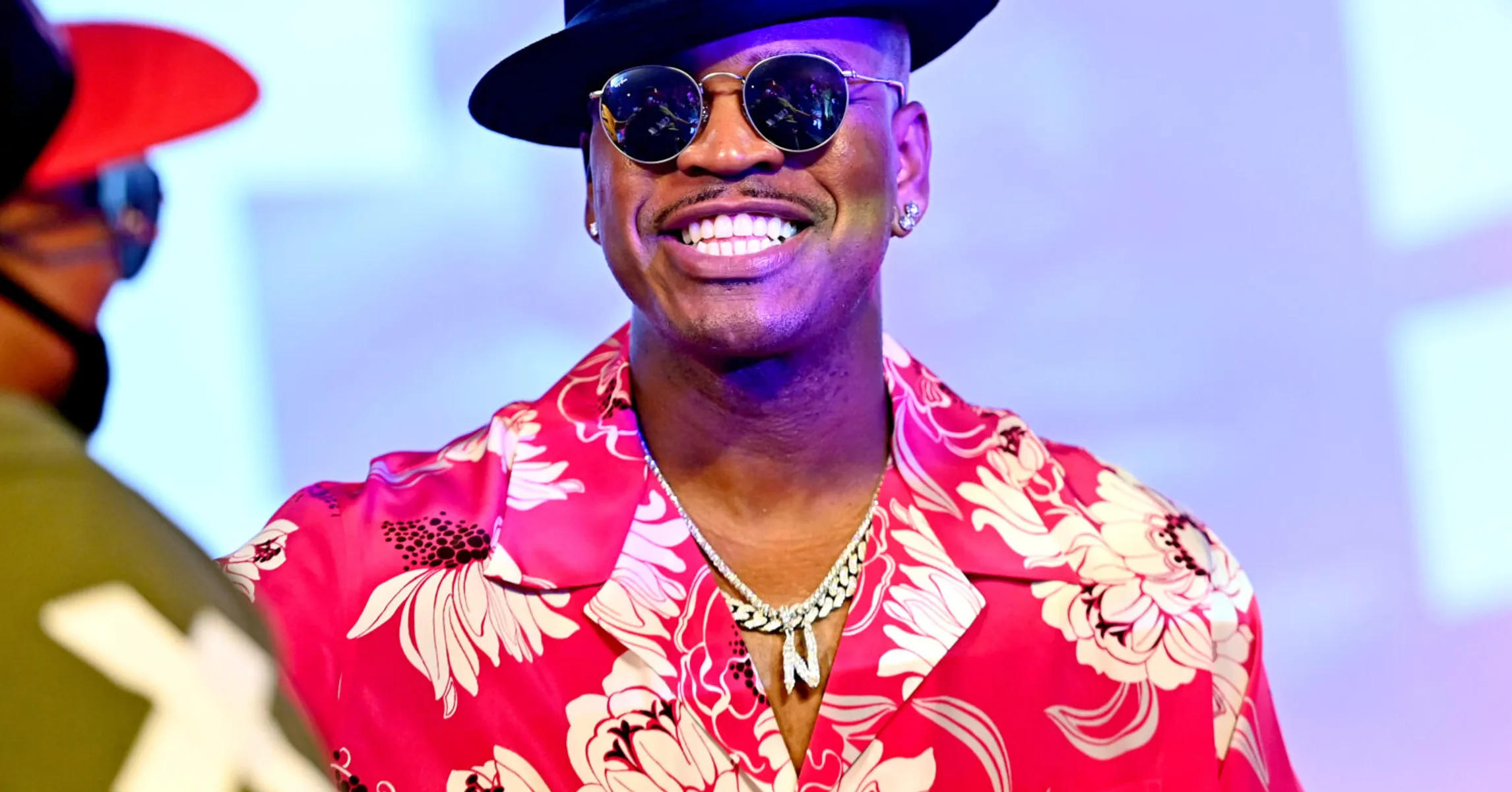 Ne-Yo Goes Viral For His Dance Moves In "Knock You Down" Music Video