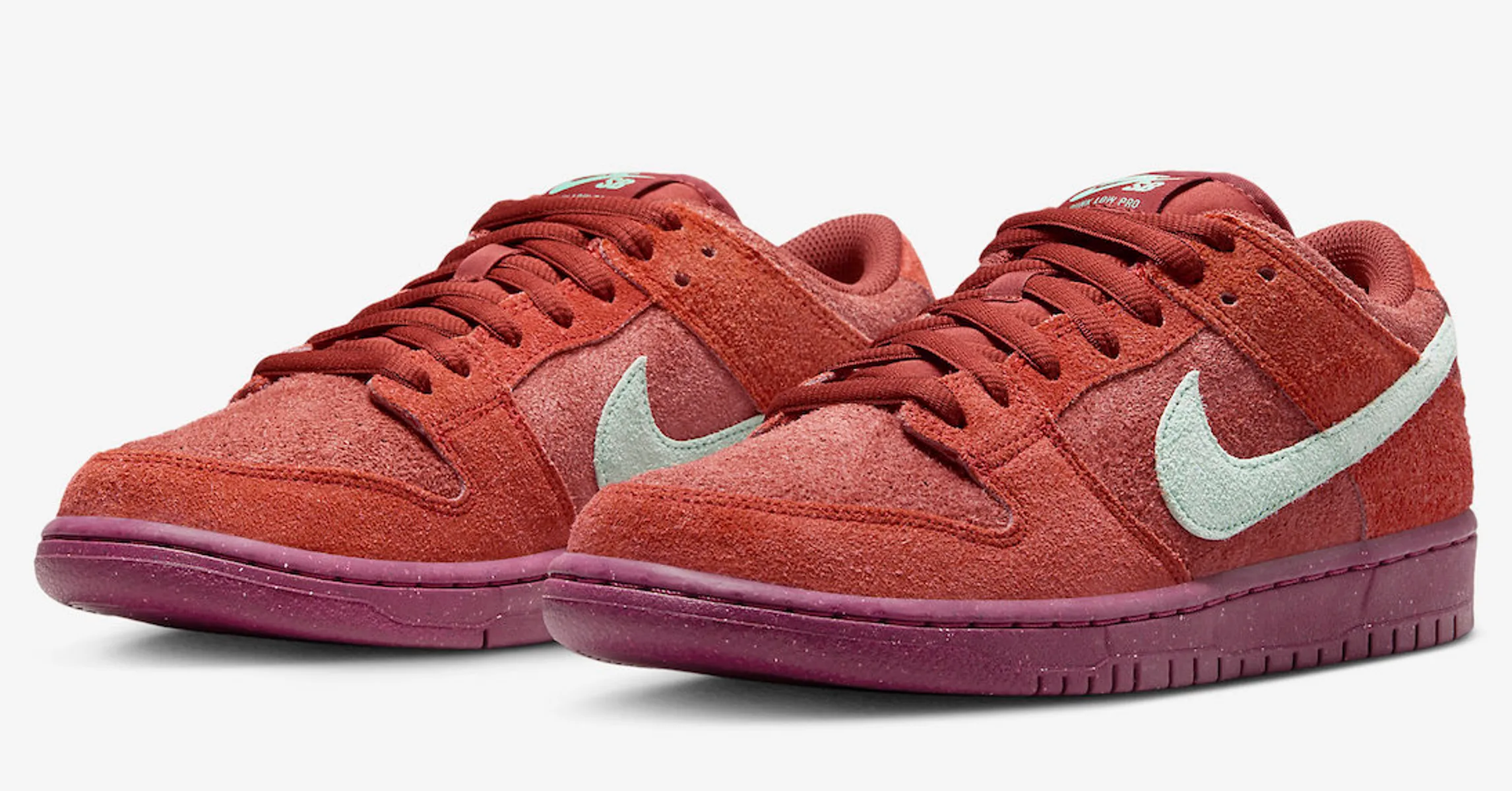 Nike SB Dunk Low “Mystic Red” Official Photos
