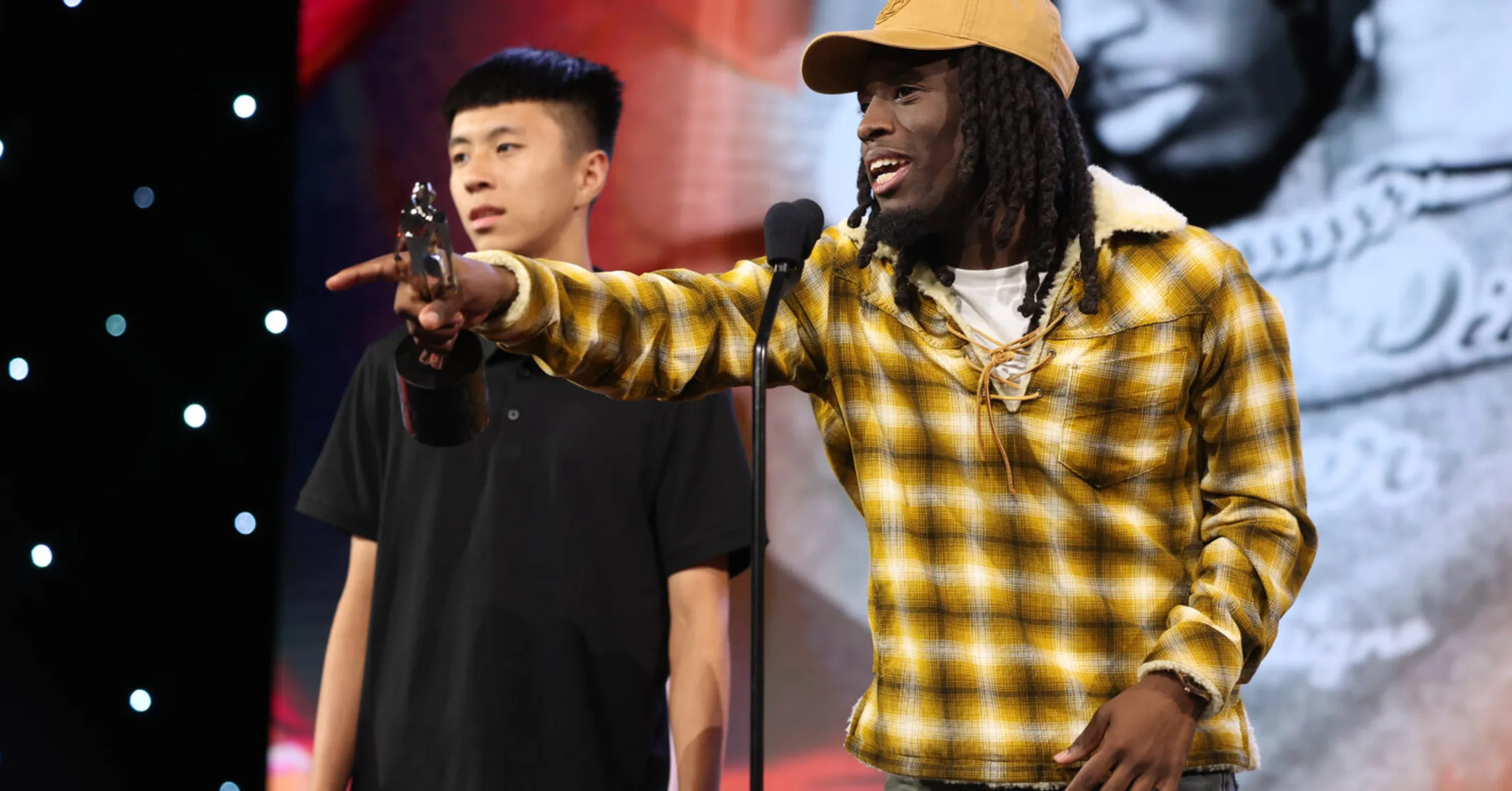 Kai Cenat Confronts Adin Ross For Singing The N-Word At Chief Keef Show