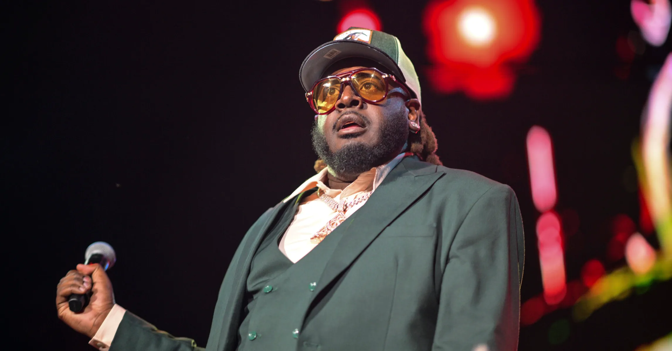 T-Pain's Natural Vocals Leave Fans Stunned In New Live Performance