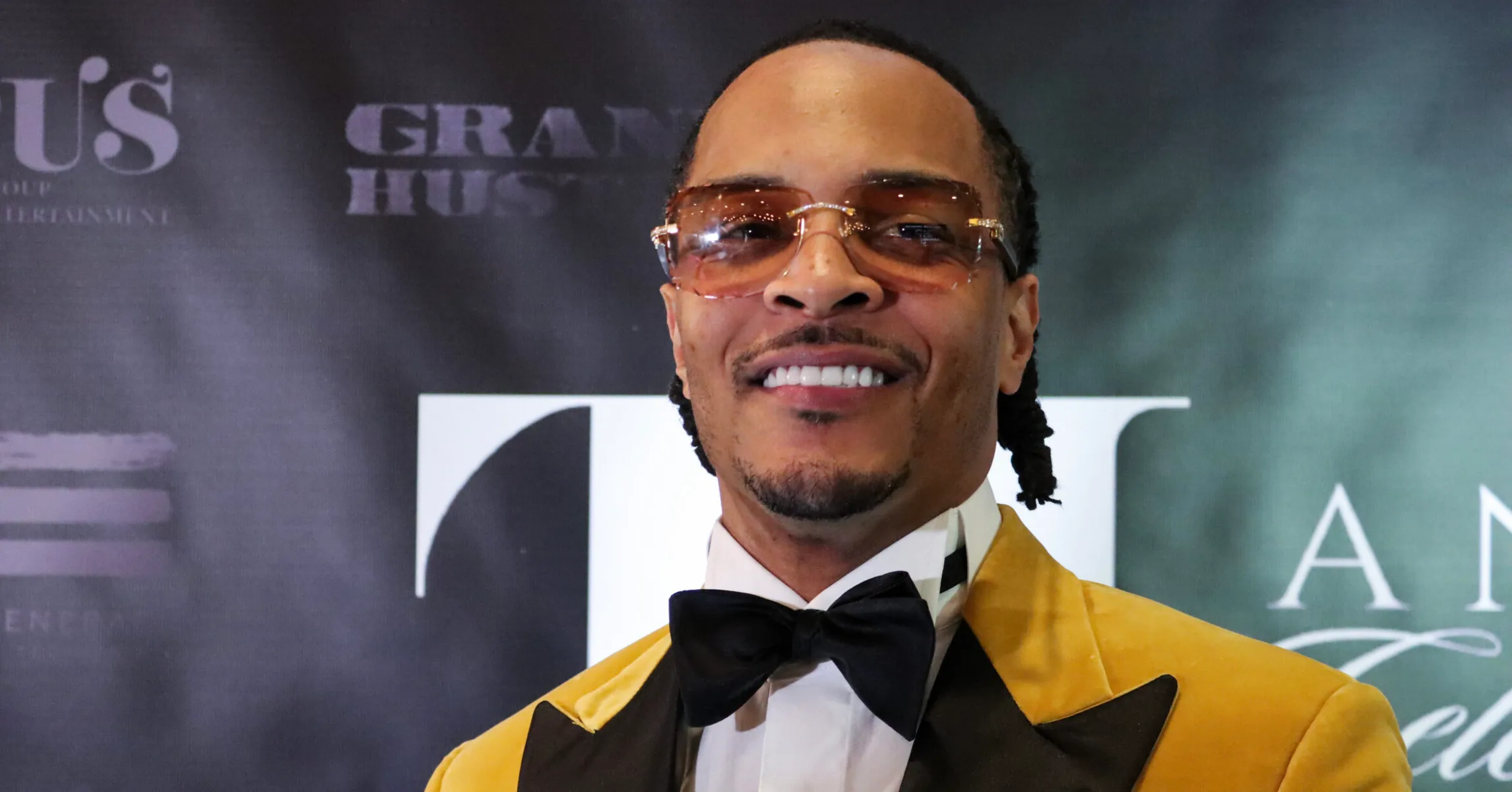 T.I. Receives Atlanta Award For Community Efforts & Philanthropy