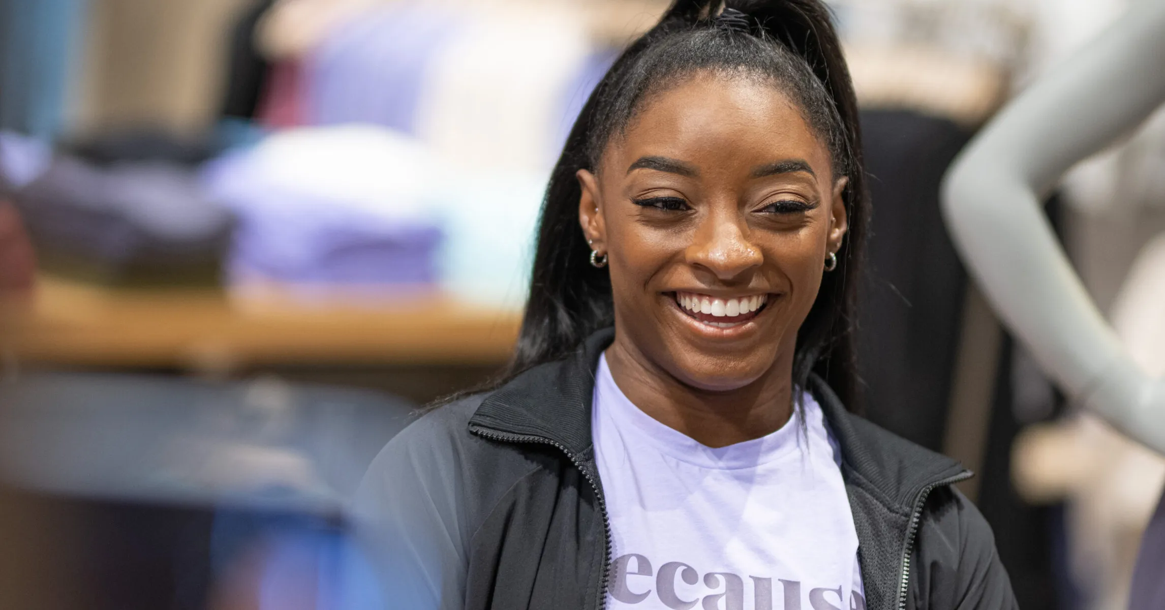 Simone Biles Poses For "Vanity Fair," Talks Husband Jonathan Owens ...